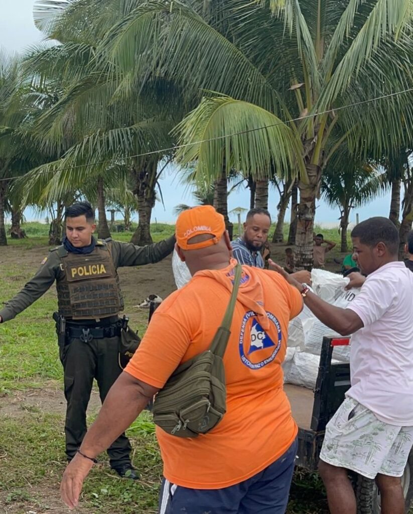 LLEGAN LAS PRIMERAS AYUDAS HUMANITARIAS A JURADÓ- CHOCÓ, EN RESPUESTA ...